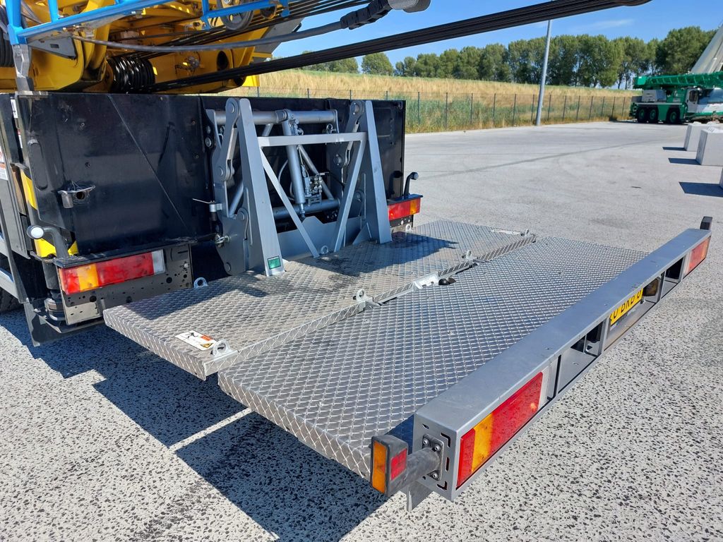 Tower Cranes Liebherr MK 88 for sale in Netherlands, Vierpolders