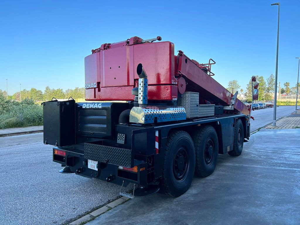 2001 - Demag AC 40-1 for sale in Spain, La Rinconada