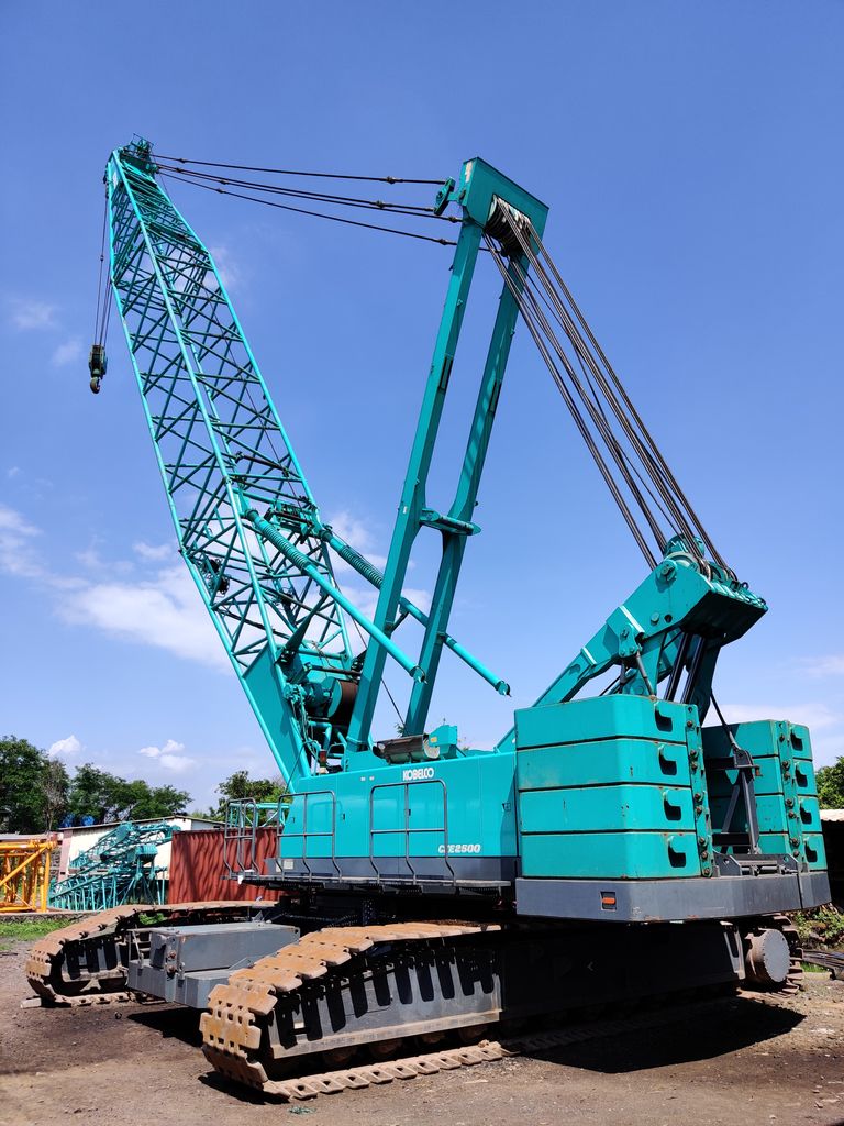 2010 - Kobelco CKE 2500-2 for sale in India,