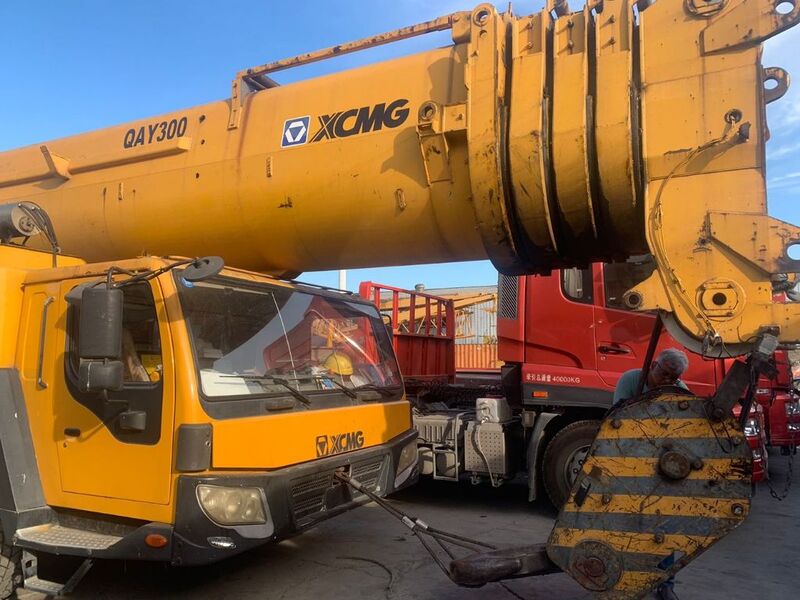 2013 - XCMG QAY 300 for sale in China, Shanghai