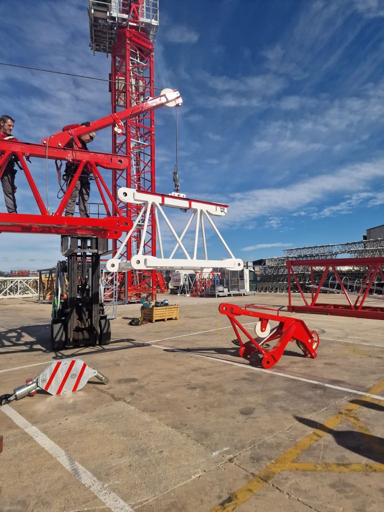 Tower Cranes Saez SDH100 for sale in Spain, Murcia
