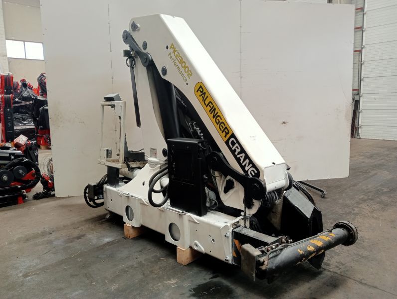 Knuckle Boom Cranes Palfinger PK 23002 for sale in Spain, Barcelona