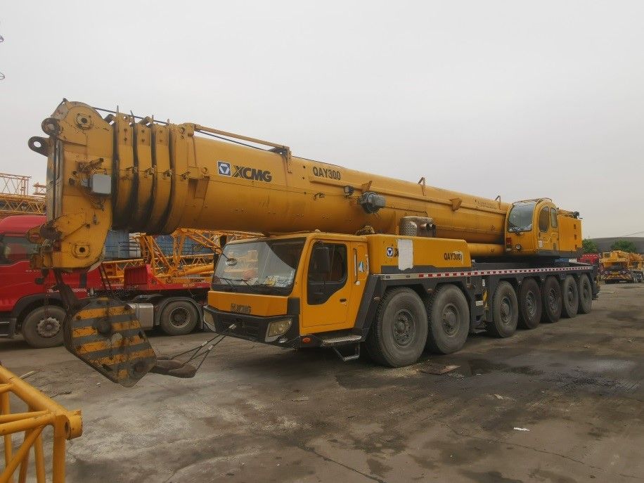 2014 - XCMG QAY 300 for sale in China, Shanghai